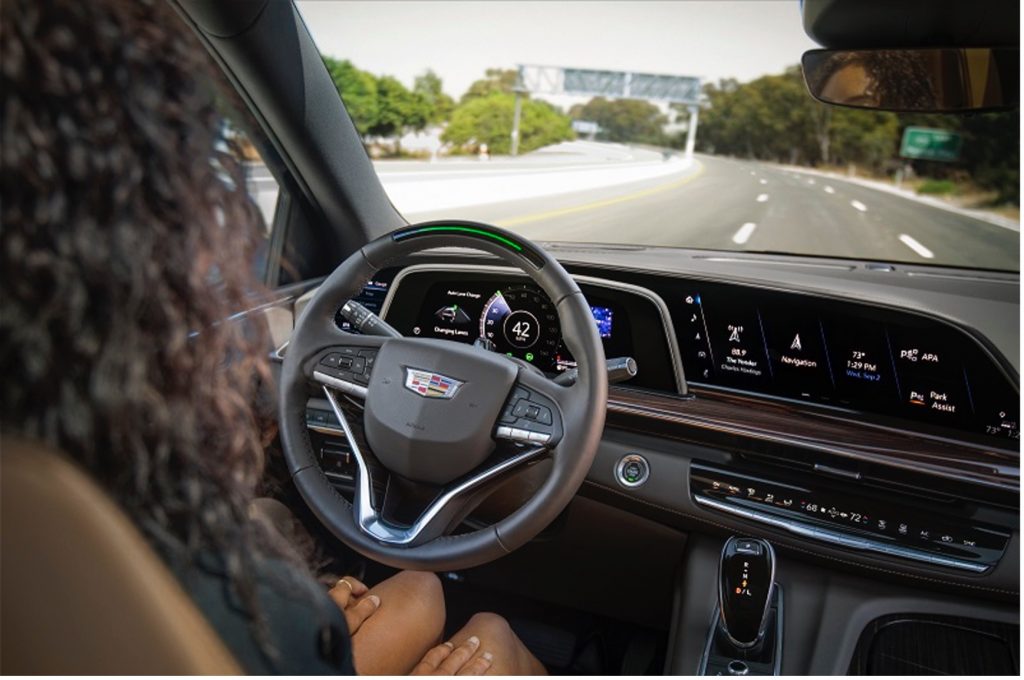 通用汽车采用 Elektrobit 的 AUTOSAR 以太网解决方案和服务将增强版 Super Cruise¹ 驾驶辅助技术引入全新的 ...